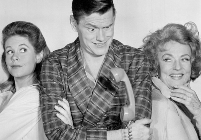 13 Timeless TV Shows Boomers Grew Up Watching Every Week | Retiredom