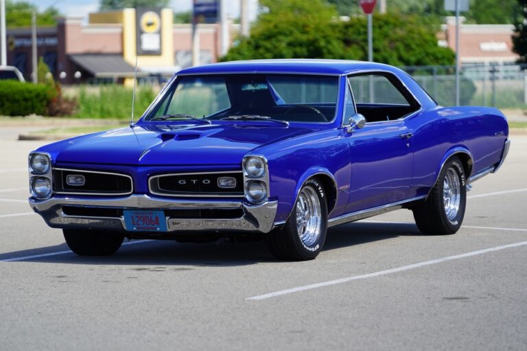13 Drool-Worthy Classic Cars Poised to Explode in Value Next Year ...
