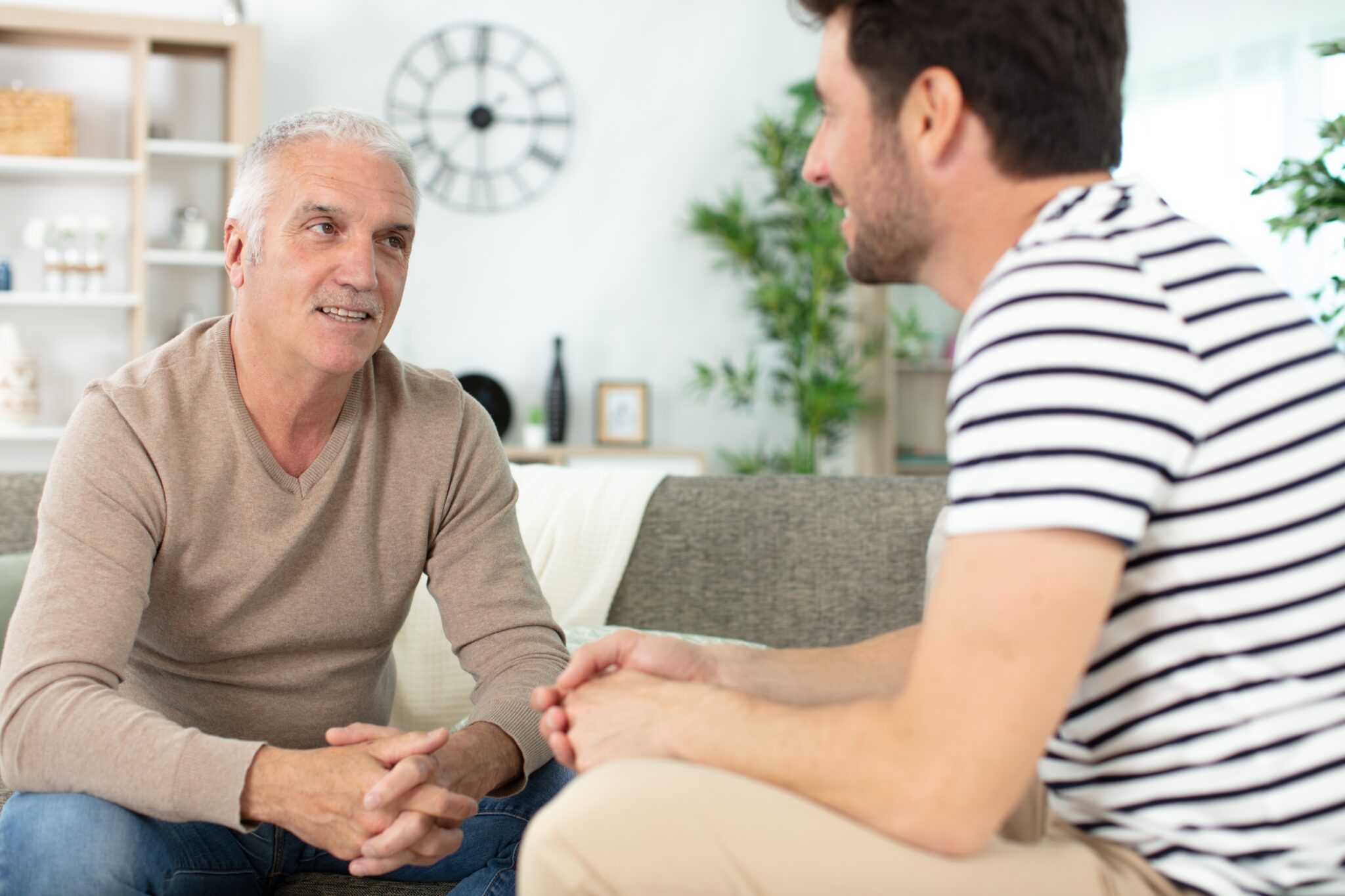 13 phrases that make you sound like the smartest person in any argument ...